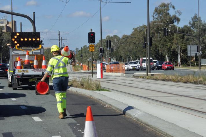 Traffic Controller Tickets - Mitchell, ACT | OHS.com.au – ohs.com.au